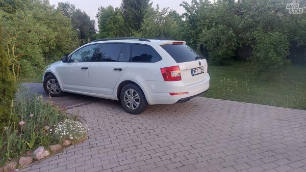 Balts Skoda Octavia 2016 Biržai, ar dzinēja tilpumu 1.60 L un nobraukumu 246 tūkst. km par 6500 €, foto 6 vietnē AUTOMOTO.COM.LV
