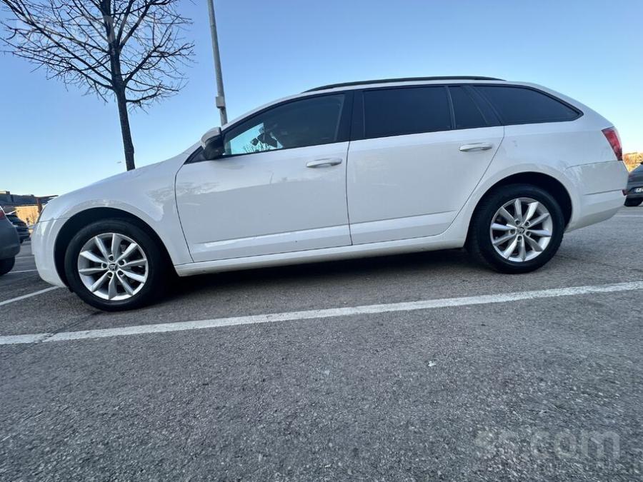 Balts Skoda Octavia 2016 Rīga, ar dzinēja tilpumu 1.60 L un nobraukumu 316 tūkst. km par 5500 €, foto 3 vietnē AUTOMOTO.COM.LV
