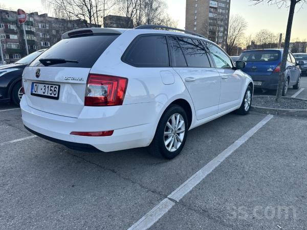 White Skoda Octavia 2016 in Riga, with an engine capacity of 1.60 L and mileage of 316 thousand km for 5500 €, photo 3 on AUTOMOTO.COM.LV