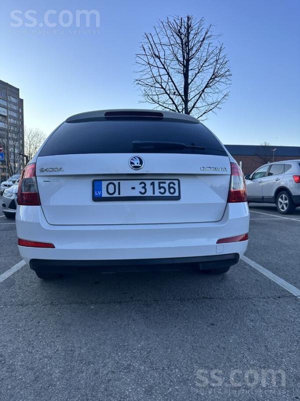 White Skoda Octavia 2016 in Riga, with an engine capacity of 1.60 L and mileage of 316 thousand km for 5500 €, photo 5 on AUTOMOTO.COM.LV