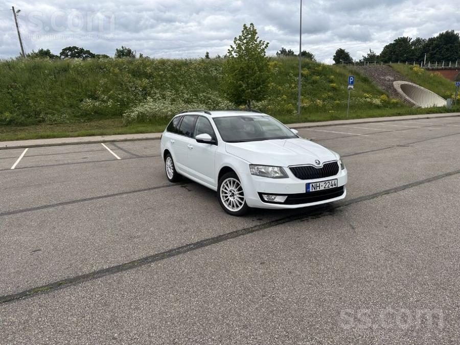 Balts Skoda Octavia 2016 Daugavpils, ar dzinēja tilpumu 2.00 L un nobraukumu 0 tūkst. km par 7100 €, foto 6 vietnē AUTOMOTO.COM.LV