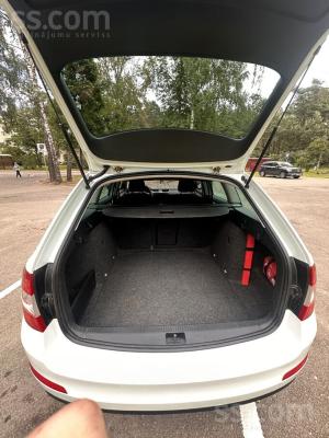 Balts Skoda Octavia 2016 Daugavpils, ar dzinēja tilpumu 2.00 L un nobraukumu 0 tūkst. km par 7100 €, foto 12 vietnē AUTOMOTO.COM.LV