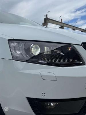 White Skoda Octavia 2016 in Klaipeda, with an engine capacity of 1.97 L and mileage of 285 thousand km for 9200 €, photo 7 on AUTOMOTO.COM.LV