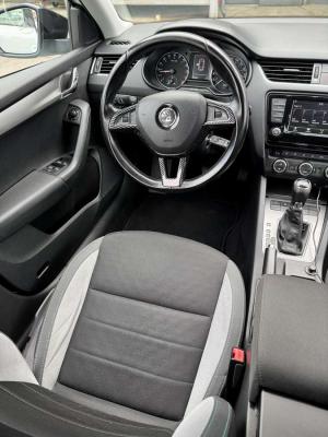 White Skoda Octavia 2016 in Klaipeda, with an engine capacity of 1.97 L and mileage of 285 thousand km for 9200 €, photo 21 on AUTOMOTO.COM.LV