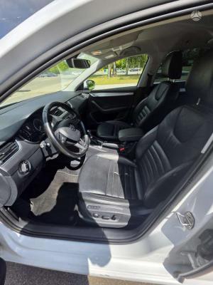 White Skoda Octavia 2016 in Kaunas, with an engine capacity of 1.60 L and mileage of 293 thousand km for 7300 €, photo 10 on AUTOMOTO.COM.LV