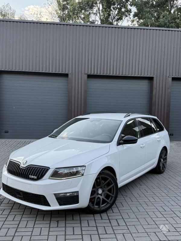White Skoda Octavia 2016 in Kaisiadorys, with an engine capacity of 1.97 L and mileage of 303 thousand km for 6999 €, photo 1 on AUTOMOTO.COM.LV