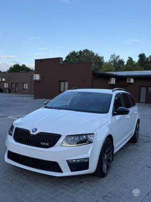 White Skoda Octavia 2016 in Kaisiadorys, with an engine capacity of 1.97 L and mileage of 303 thousand km for 6999 €, photo 5 on AUTOMOTO.COM.LV