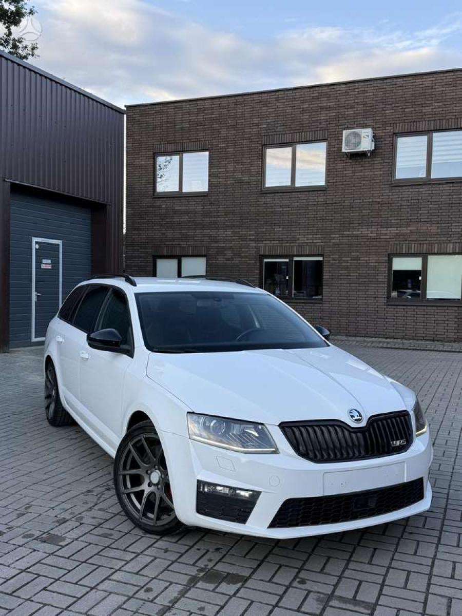 White Skoda Octavia 2016 in Kaisiadorys, with an engine capacity of 1.97 L and mileage of 303 thousand km for 6999 €, photo 8 on AUTOMOTO.COM.LV