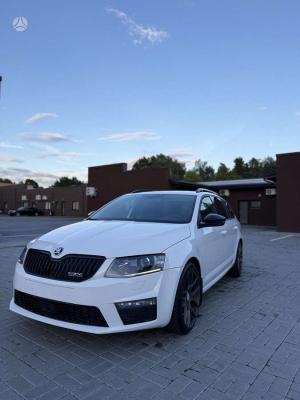 White Skoda Octavia 2016 in Kaisiadorys, with an engine capacity of 1.97 L and mileage of 303 thousand km for 6999 €, photo 14 on AUTOMOTO.COM.LV