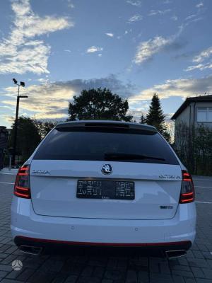 White Skoda Octavia 2016 in Kaisiadorys, with an engine capacity of 1.97 L and mileage of 303 thousand km for 6999 €, photo 17 on AUTOMOTO.COM.LV