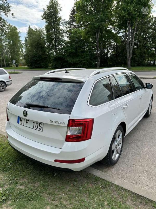 White Skoda Octavia 2016 in Vilnius, with an engine capacity of 1.60 L and mileage of 270 thousand km for 6500 €, photo 4 on AUTOMOTO.COM.LV