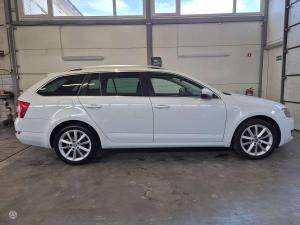 White Skoda Octavia 2016 in Raseiniai, with an engine capacity of 1.97 L and mileage of 258 thousand km for 7300 €, photo 9 on AUTOMOTO.COM.LV