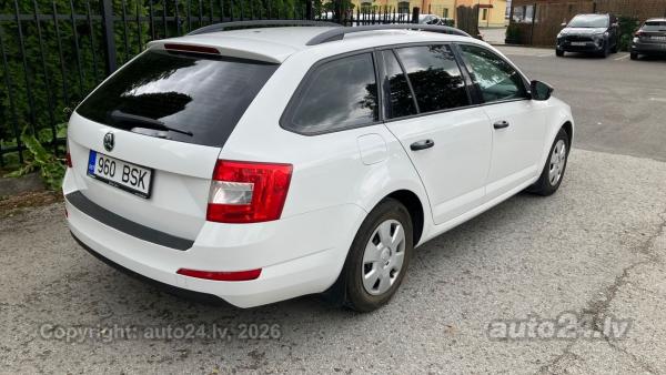 Balts Skoda Octavia 2016 Tallina, ar dzinēja tilpumu 1.00 L un nobraukumu 140 tūkst. km par 7500 €, foto 4 vietnē AUTOMOTO.COM.LV