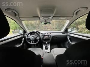 Balts Skoda Octavia 2016 Liepāja, ar dzinēja tilpumu 2.00 L un nobraukumu 345 tūkst. km par 6300 €, foto 7 vietnē AUTOMOTO.COM.LV