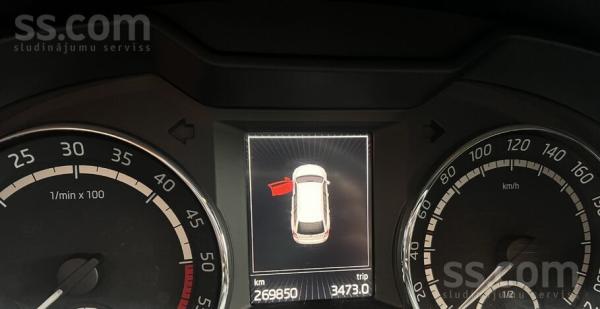 White Skoda Octavia 2016 in Riga, with an engine capacity of 2.00 L and mileage of 270 thousand km for 10500 €, photo 6 on AUTOMOTO.COM.LV