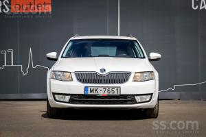 White Skoda Octavia 2016 in Riga, with an engine capacity of 1.60 L and mileage of 355 thousand km for 3990 €, photo 3 on AUTOMOTO.COM.LV