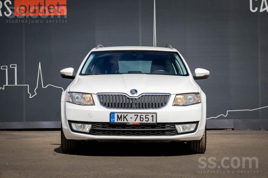 White Skoda Octavia 2016 in Riga, with an engine capacity of 1.60 L and mileage of 355 thousand km for 3990 €, photo 3 on AUTOMOTO.COM.LV