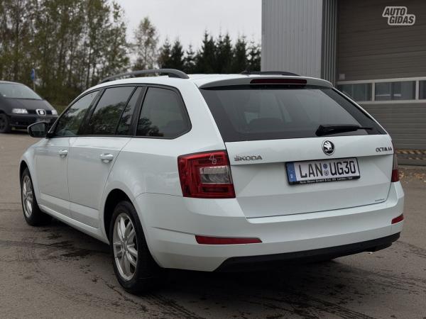 Balts Skoda Octavia 2016 Rokiškis, ar dzinēja tilpumu 1.60 L un nobraukumu 360 tūkst. km par 5350 €, foto 7 vietnē AUTOMOTO.COM.LV