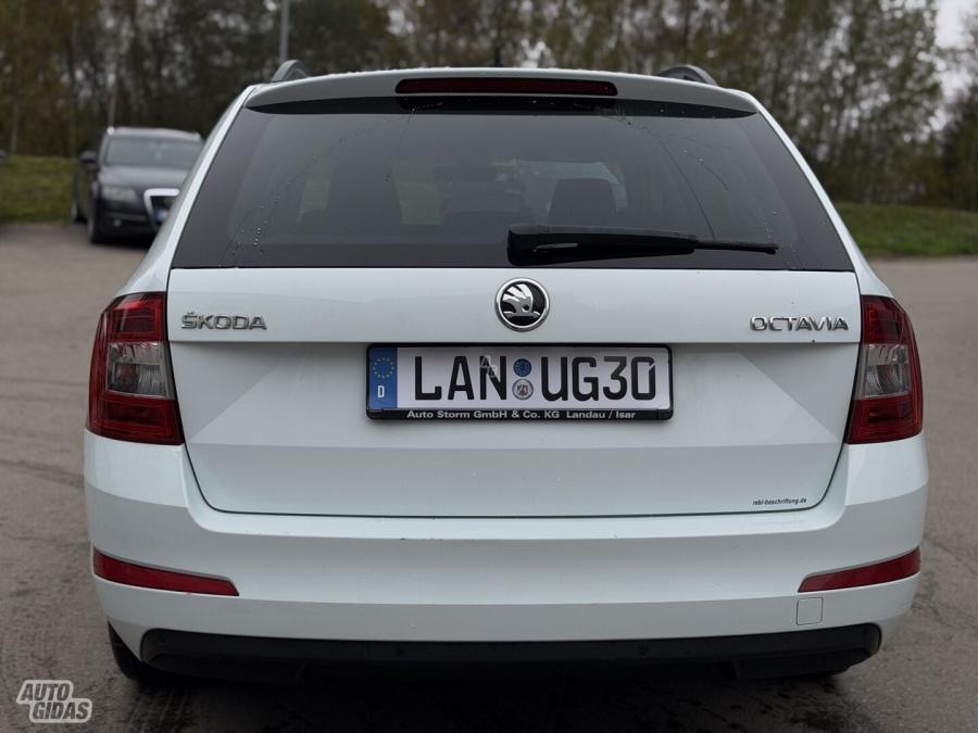 White Skoda Octavia 2016 in Rokiskis, with an engine capacity of 1.60 L and mileage of 360 thousand km for 5350 €, photo 13 on AUTOMOTO.COM.LV