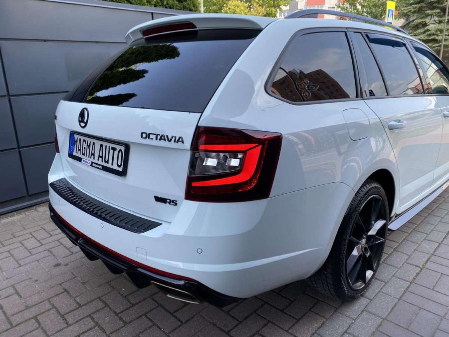 White Skoda Octavia 2017 in Marijampole, with an engine capacity of 1.97 L and mileage of 239 thousand km for 13950 €, photo 10 on AUTOMOTO.COM.LV