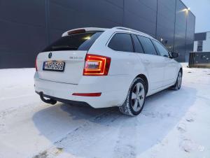 White Skoda Octavia 2017 in Vilnius, with an engine capacity of 1.40 L and mileage of 278 thousand km for 6950 €, photo 5 on AUTOMOTO.COM.LV