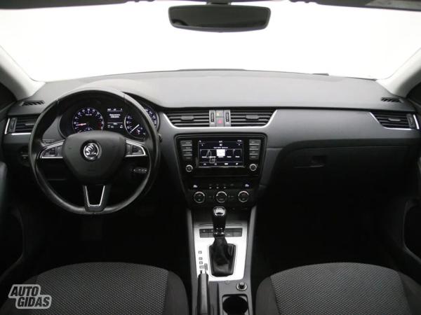 White Skoda Octavia 2017 in Vilnius, with an engine capacity of 1.60 L and mileage of 209 thousand km for 9199 €, photo 2 on AUTOMOTO.COM.LV