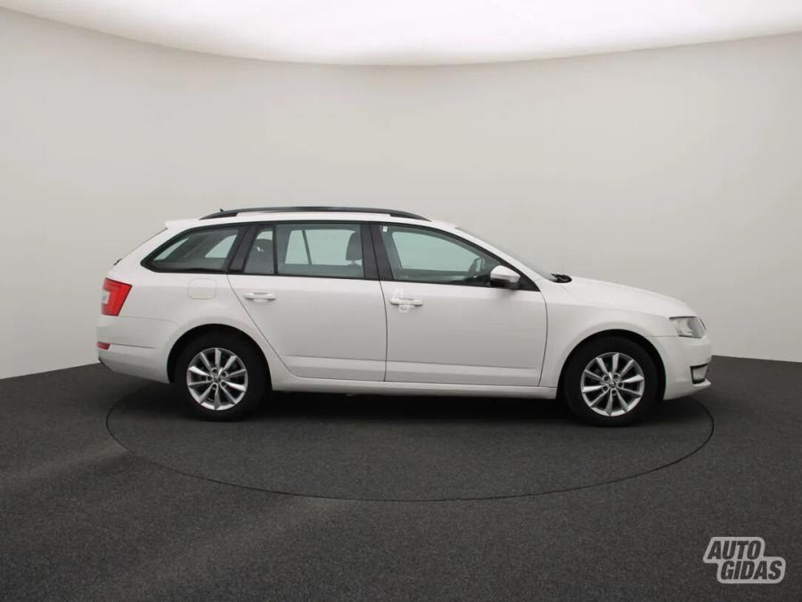 Balts Skoda Octavia 2017 Viļņa, ar dzinēja tilpumu 1.60 L un nobraukumu 209 tūkst. km par 9199 €, foto 10 vietnē AUTOMOTO.COM.LV