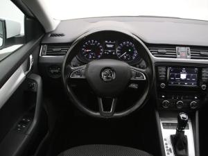 Balts Skoda Octavia 2017 Viļņa, ar dzinēja tilpumu 1.60 L un nobraukumu 209 tūkst. km par 9199 €, foto 18 vietnē AUTOMOTO.COM.LV