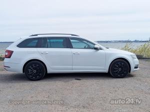 White Skoda Octavia 2017 in Tallinn, with an engine capacity of 2.00 L and mileage of 258 thousand km for 10200 €, photo 5 on AUTOMOTO.COM.LV