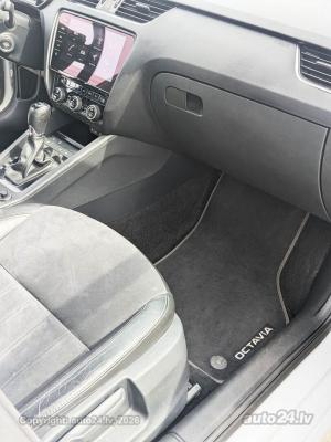 White Skoda Octavia 2017 in Tallinn, with an engine capacity of 2.00 L and mileage of 258 thousand km for 10200 €, photo 11 on AUTOMOTO.COM.LV