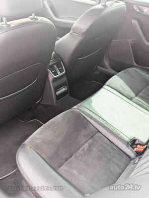 White Skoda Octavia 2017 in Tallinn, with an engine capacity of 2.00 L and mileage of 258 thousand km for 10200 €, photo 14 on AUTOMOTO.COM.LV