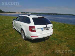 White Skoda Octavia 2017 in Ogre, with an engine capacity of 2.00 L and mileage of 298 thousand km for 7700 €, photo 8 on AUTOMOTO.COM.LV