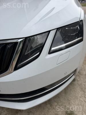 Balts Skoda Octavia 2017 Rīga, ar dzinēja tilpumu 2.00 L un nobraukumu 292 tūkst. km par 9400 €, foto 5 vietnē AUTOMOTO.COM.LV