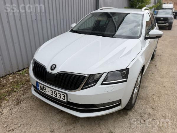 Balts Skoda Octavia 2017 Rīga, ar dzinēja tilpumu 2.00 L un nobraukumu 292 tūkst. km par 9400 €, foto 5 vietnē AUTOMOTO.COM.LV