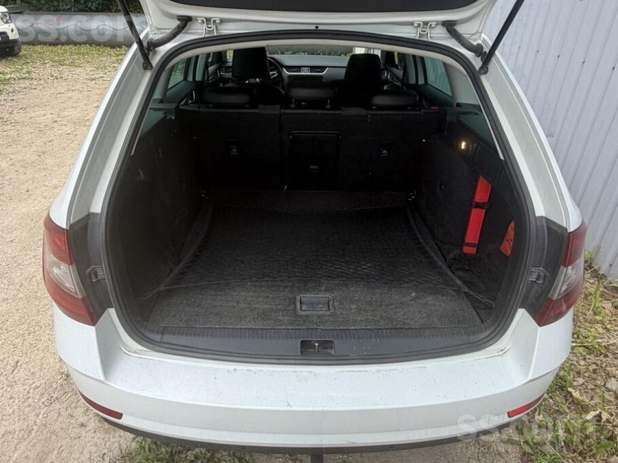 Balts Skoda Octavia 2017 Rīga, ar dzinēja tilpumu 2.00 L un nobraukumu 292 tūkst. km par 9400 €, foto 16 vietnē AUTOMOTO.COM.LV