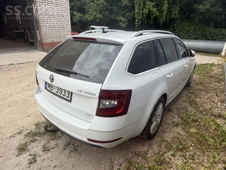 Balts Skoda Octavia 2017 Rīga, ar dzinēja tilpumu 2.00 L un nobraukumu 292 tūkst. km par 9400 €, foto 17 vietnē AUTOMOTO.COM.LV