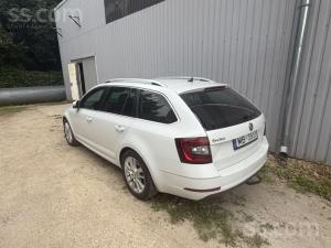 Balts Skoda Octavia 2017 Rīga, ar dzinēja tilpumu 2.00 L un nobraukumu 292 tūkst. km par 9400 €, foto 18 vietnē AUTOMOTO.COM.LV