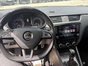 White Skoda Octavia 2017 in Taurage, with an engine capacity of 1.97 L and mileage of 255 thousand km for 11000 €, photo 15 on AUTOMOTO.COM.LV