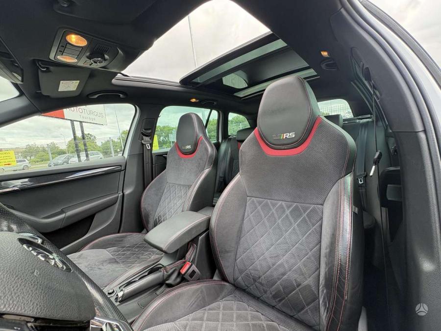 White Skoda Octavia 2017 in Taurage, with an engine capacity of 1.97 L and mileage of 255 thousand km for 11000 €, photo 27 on AUTOMOTO.COM.LV