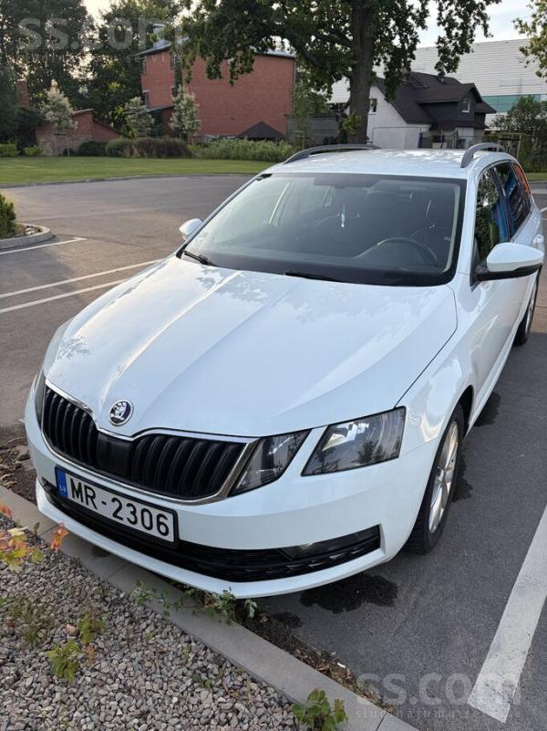 Balts Skoda Octavia 2017 Rīga, ar dzinēja tilpumu 1.60 L un nobraukumu 316 tūkst. km par 7150 €, foto 2 vietnē AUTOMOTO.COM.LV