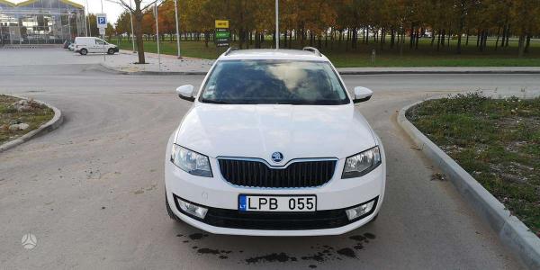 Balts Skoda Octavia 2017 Kėdainiai, ar dzinēja tilpumu 1.60 L un nobraukumu 273 tūkst. km par 6000 €, foto  vietnē AUTOMOTO.COM.LV