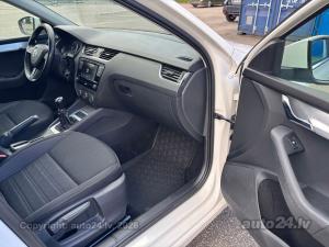 Balts Skoda Octavia 2017 Paide, ar dzinēja tilpumu 2.00 L un nobraukumu 236 tūkst. km par 7980 €, foto 10 vietnē AUTOMOTO.COM.LV