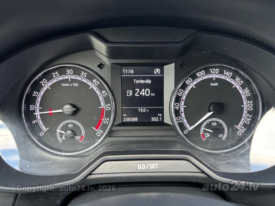 Balts Skoda Octavia 2017 Paide, ar dzinēja tilpumu 2.00 L un nobraukumu 236 tūkst. km par 7980 €, foto 15 vietnē AUTOMOTO.COM.LV