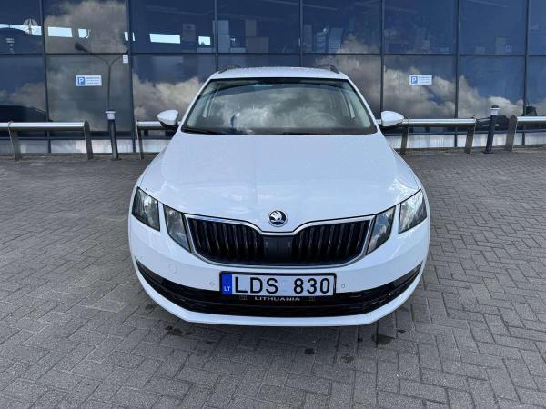 Balts Skoda Octavia 2017 Viļņa, ar dzinēja tilpumu 1.60 L un nobraukumu 292 tūkst. km par 6900 €, foto  vietnē AUTOMOTO.COM.LV