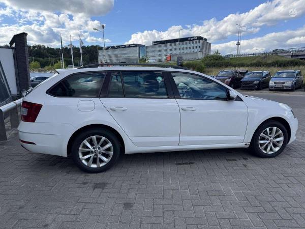 Balts Skoda Octavia 2017 Viļņa, ar dzinēja tilpumu 1.60 L un nobraukumu 292 tūkst. km par 6900 €, foto 7 vietnē AUTOMOTO.COM.LV