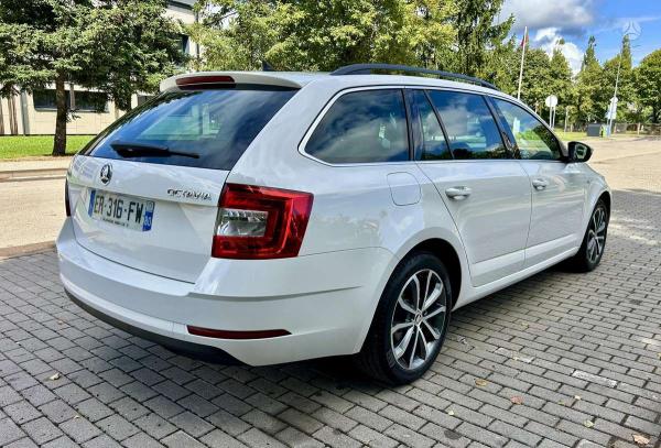 Balts Skoda Octavia 2017 Tauragė, ar dzinēja tilpumu 1.60 L un nobraukumu 228 tūkst. km par 5800 €, foto 4 vietnē AUTOMOTO.COM.LV