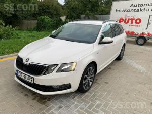 White Skoda Octavia 2017 in Riga, with an engine capacity of 1.60 L and mileage of 228 thousand km for 6499 €, photo 4 on AUTOMOTO.COM.LV