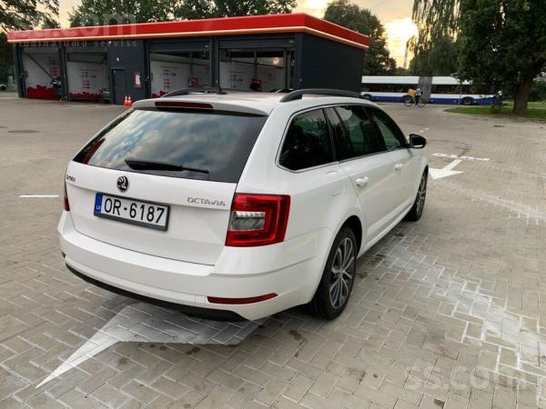 White Skoda Octavia 2017 in Riga, with an engine capacity of 1.60 L and mileage of 228 thousand km for 6499 €, photo 5 on AUTOMOTO.COM.LV