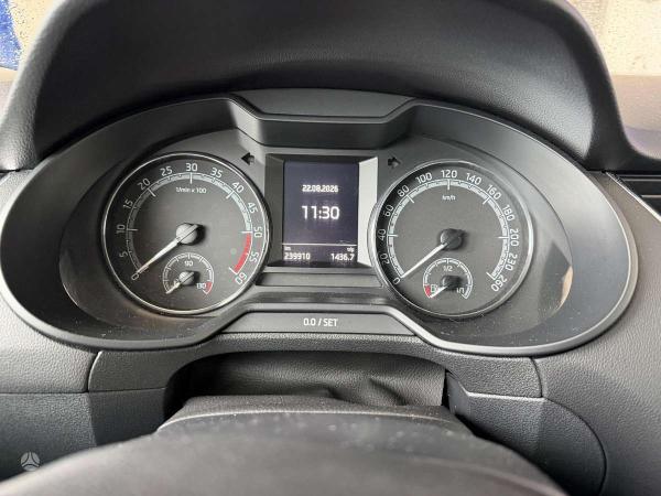 Шкода Октавия 2017 в Каунас на AUTOMOTO.COM.LV Белый Шкода Октавия 2017 в Каунас, объемом двигателя 1.60 л и пробегом 240 тыс. км за 6750 €, фото 7 на AUTOMOTO.COM.LV