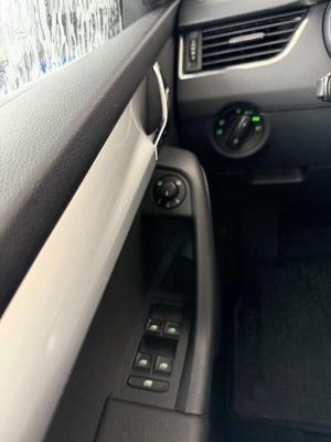 Balts Skoda Octavia 2017 Kauņa, ar dzinēja tilpumu 1.60 L un nobraukumu 240 tūkst. km par 6750 €, foto 12 vietnē AUTOMOTO.COM.LV